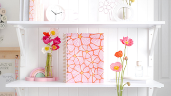 Mrs Edgar | vibrant teacher planners | weekly + daily teacher diaries